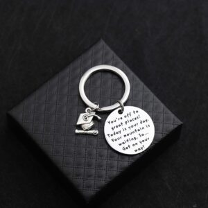 TGBJE Class Graduation Gift You’re Off to Great Places Keychain Mountain Quote Graduation Keychain Students Graduation Gift (Off To Great Places)