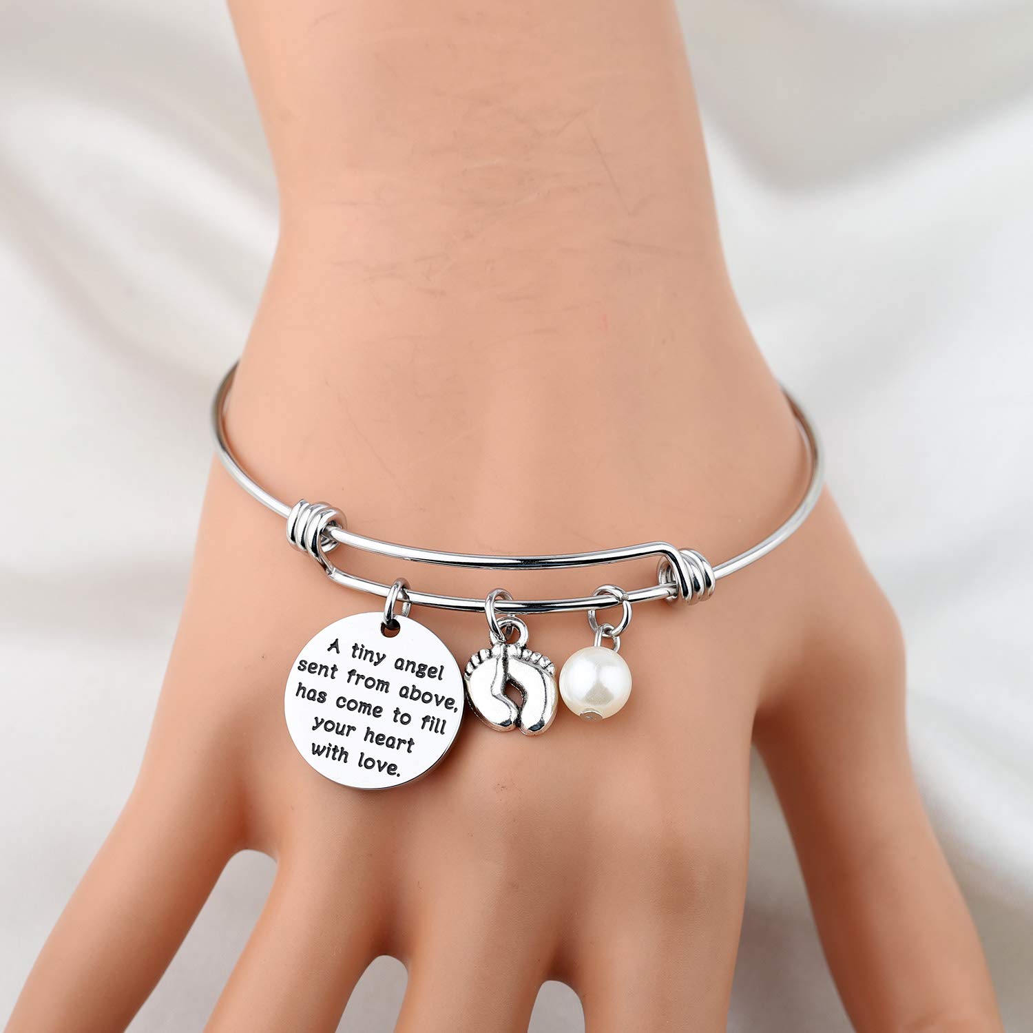 Gzrlyf New Mommy Bracelet New Mom Jewelry Pregnancy Gifts Mommy to Be Gifts A Tiny Angel Sent from Above has Come to Fill Your Heart with Love (Bracelet)