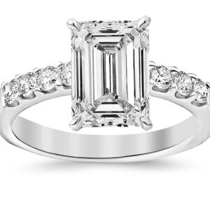 Houston Diamond District 1.5 Ctw Emerald Cut Classic Prong Set Round 14K White Gold Engagement Ring (I-J Color VS1-VS2 Clarity 1 Ct Center)