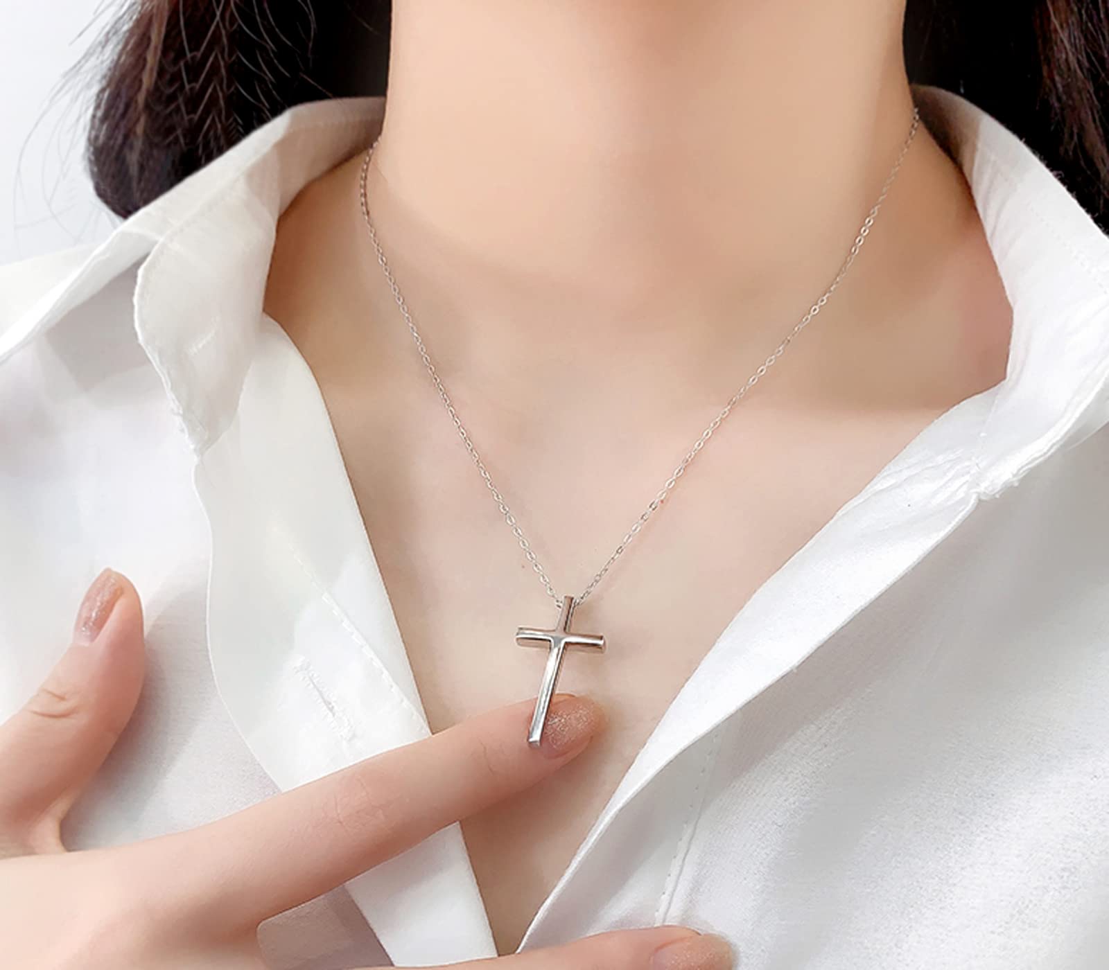 XOYOYZU Small Cross Pendant Necklace for Women Simple Cross Necklaces Mothers Day Birthday Jewelry for Women