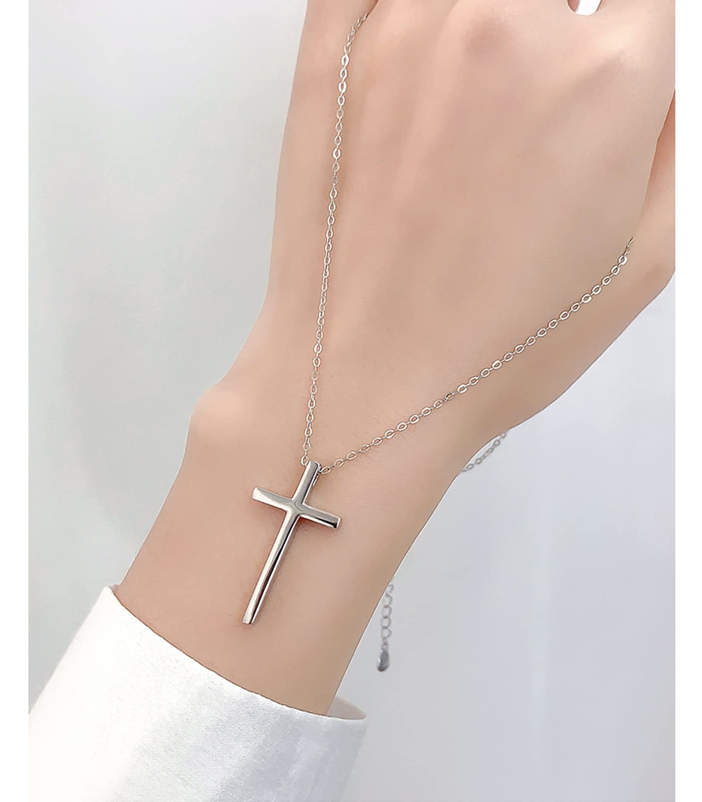 XOYOYZU Small Cross Pendant Necklace for Women Simple Cross Necklaces Mothers Day Birthday Jewelry for Women