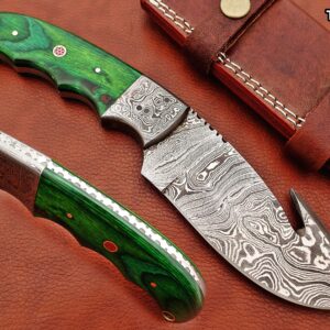 9.5" Hand Forged Damascus Steel Gut Hook Skinning Knife, Green Wood Scale with Damascus Bolster, Full Tang Blade Twist Pattern Drop Point Blade, Cow Hide Leather Sheath