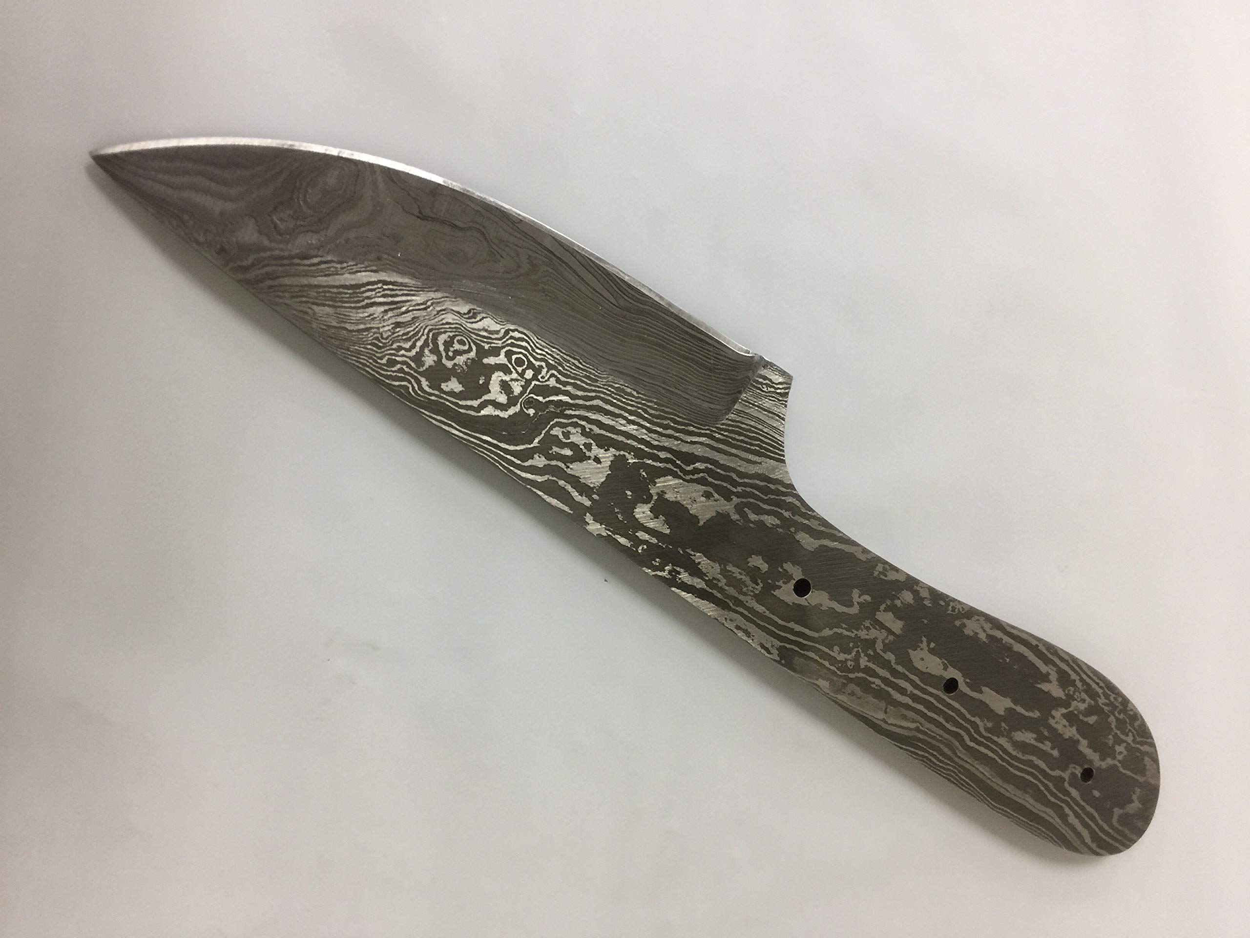 8 inches long hand forged Damascus steel straight back blank blade skinning knife with 3 pin hole. 3.5 inches cutting edge