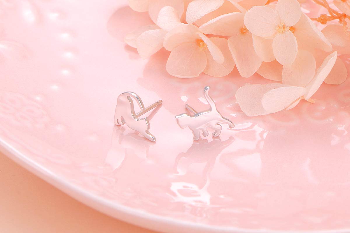 DAOCHONG 925 Sterling Silver Animal Ear Studs Cute Cat Stud Earrings for Women Cat Lover Christmas Birthday Graduation Gift(Cat)