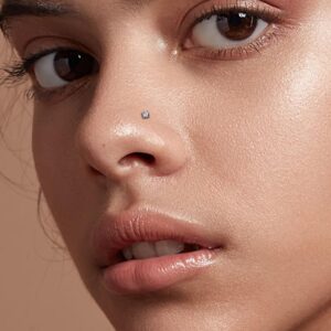 COCHARM G23 Titanium Nose Stud 20g Nose Screw Nose Rings 2mm Diamond Clear CZ Nose Stud Nose Rings 20 Gauge Nose Piercing Jewelry 20g Nose Corkscrew Stud