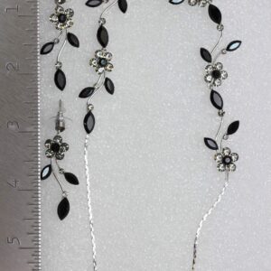 Faship Gorgeous Black Rhinestone Crystal Floral Necklace Earrings Set - Black