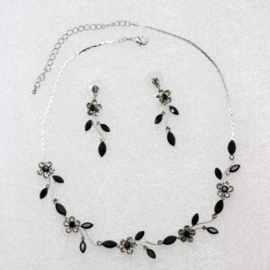 Faship Gorgeous Black Rhinestone Crystal Floral Necklace Earrings Set - Black