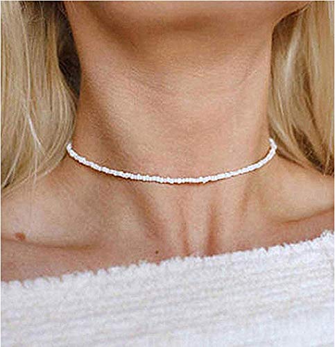 Qiuseadu Puka Shell Necklace Hawaiian White Turquoise Bead Choker Beach Necklace for Women (White Bead)