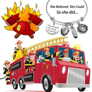 TIIMG She believed woman fire fighter (Woman Firefighter)