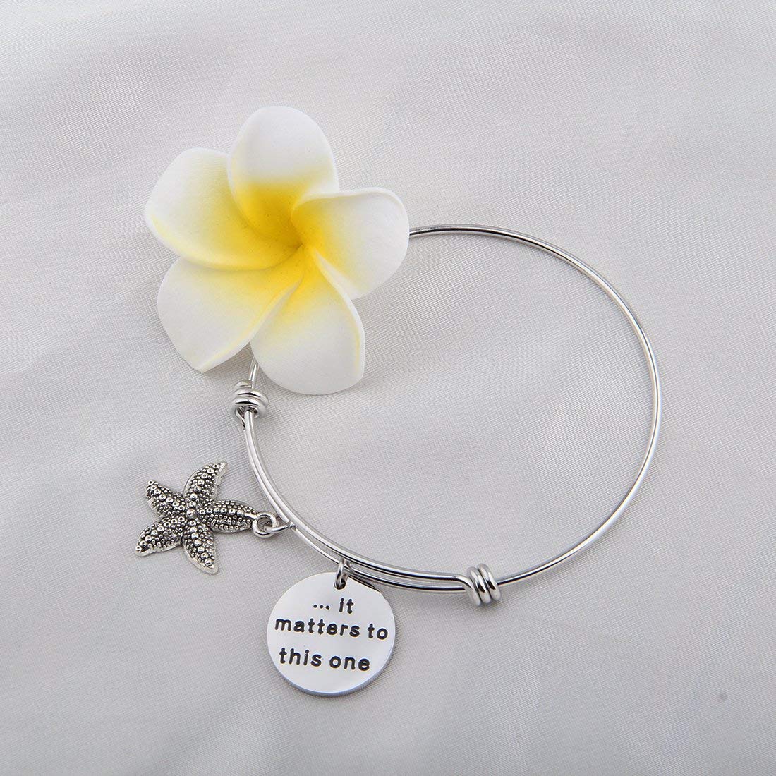 Zuo Bao Starfish Jewelry It Matters To This One Be Brave Be Yourself Inspirational Bracelet Gifts For Social Worker (starfish bangle S)