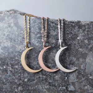 Glimmerst Crescent Moon Necklace, 18K Gold Plated Stainless Steel Crescent Moon Pendant Necklace Delicate Dainty Crescent Necklace for Women