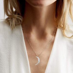 Glimmerst Crescent Moon Necklace, 18K Gold Plated Stainless Steel Crescent Moon Pendant Necklace Delicate Dainty Crescent Necklace for Women