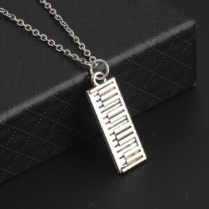 CHOORO Piano Keyboard Pendant Keychain Piano Zipper Pull Music Jewelry Gift for Pianist/Piano Teacher/Music Lovers (Necklace)