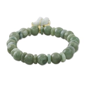 NOVICA Artisan Handmade Jade Beaded Stretch Bracelet in Thailand with Elephant Green Animal Themed [7 in Inner Circ. 10 mm W Pendant(s) 0.8 in L x 0.7 in W] ' Jade Elephant'