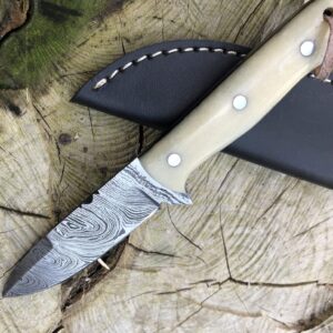 Perkin Damascus Steel Hunting Knife With Sheath Skinner Knife - SK700