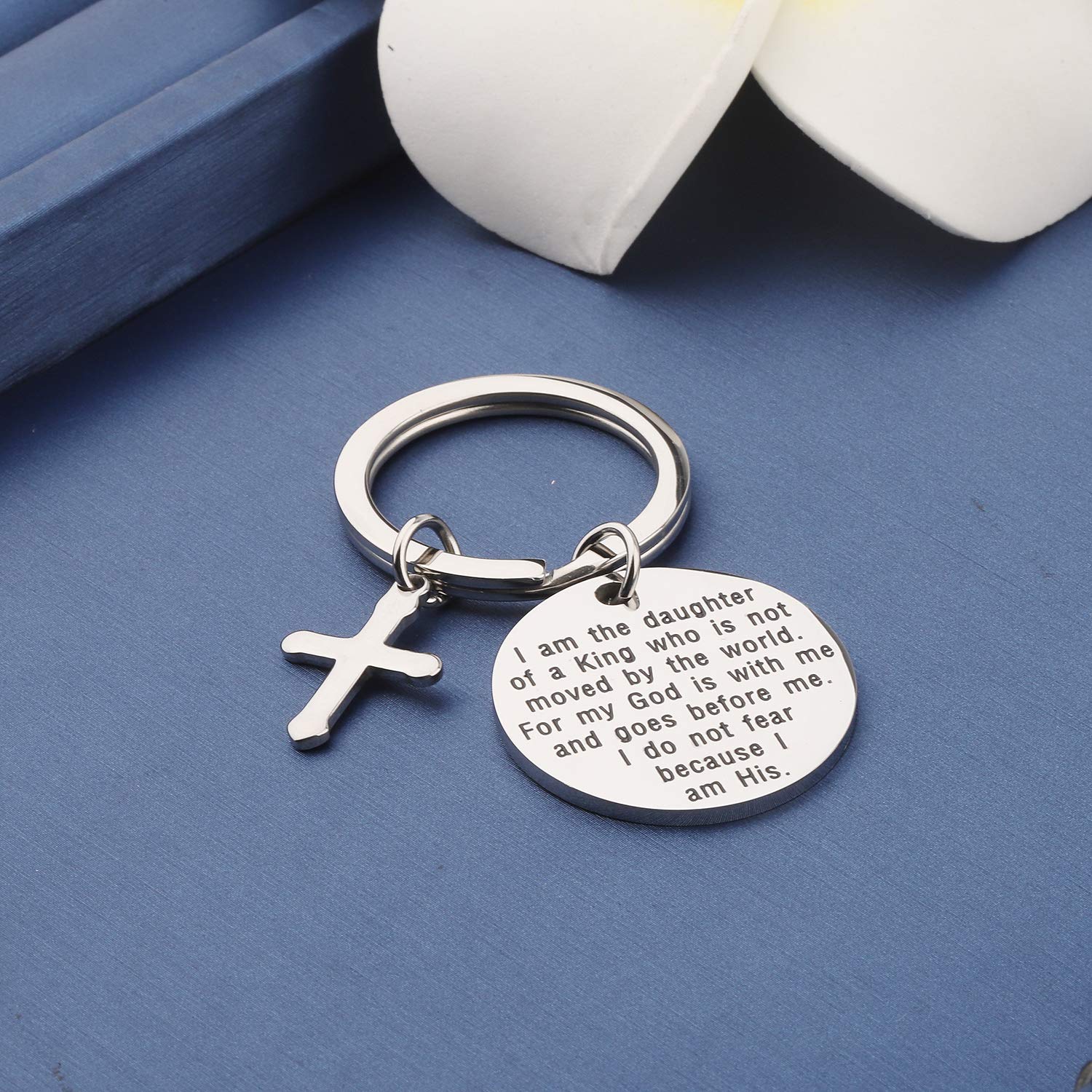 MYOSPARK I Am The Daughter Of A King Christian Keychain Religious Jewelry Inspirational Gift For Women Baptism Gift (Daughter Of A King Keychain)