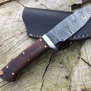 Perkin 6.5 Inches Damascus Steel Hunting Knife With Sheath SK300