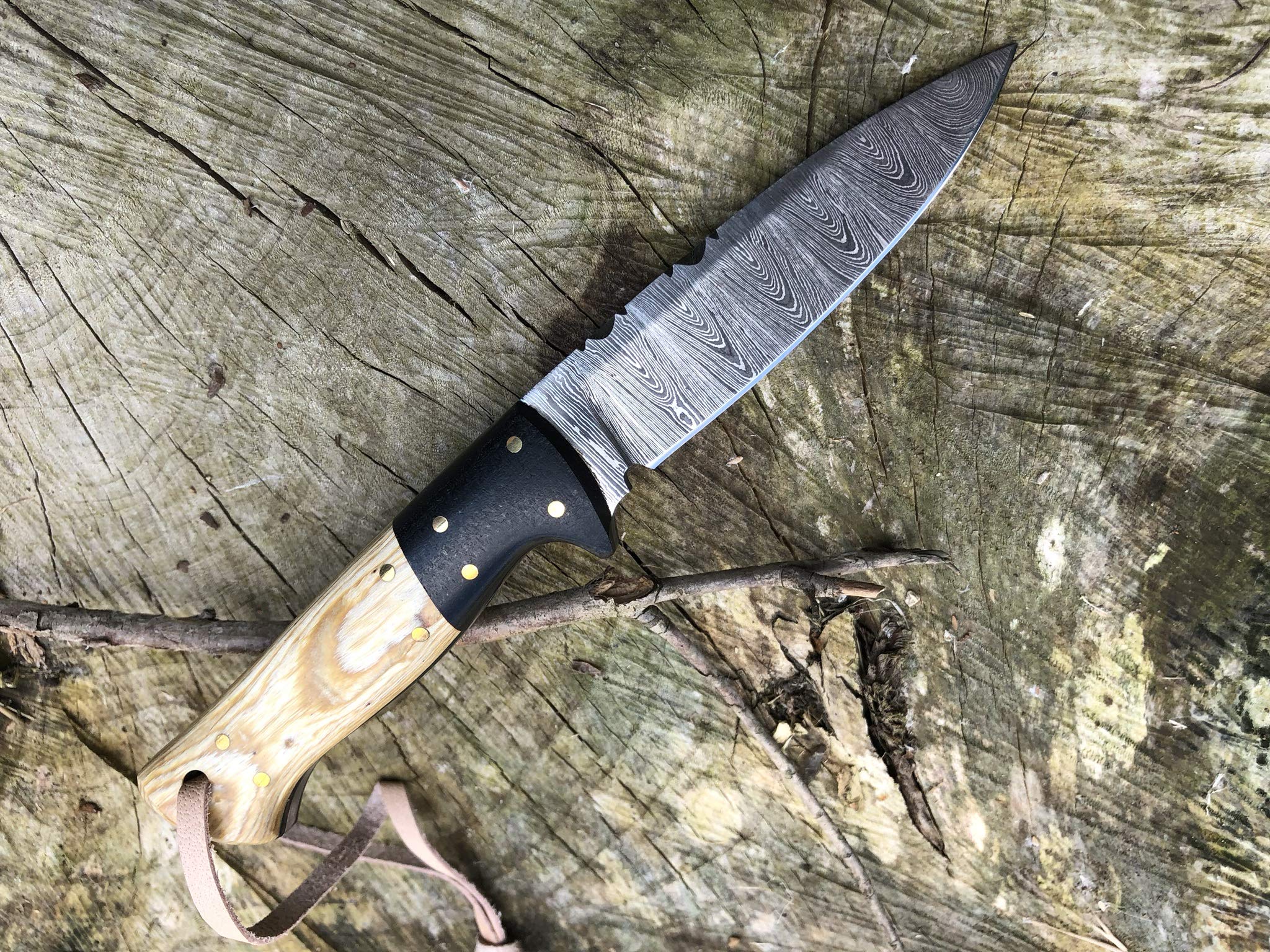 Perkin Damascus Steel Hunting Knife With Sheath Bushcraft Knife - SK1200