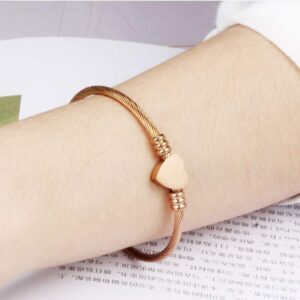 MiniJewelry Simpl Gold Love Heart Bangle Bracelets for Women BFF Family Stainless Steel Adjustable Birthday