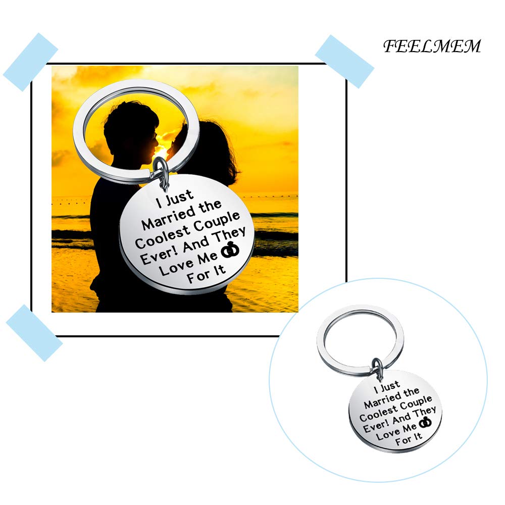 FEELMEM Wedding Planner Gift Wedding Officiant Gift I Just Married the Coolest Couple Ever Keychain Wedding Thank Your Gift for Reverend Preacher Wedding Coordinator (silver)