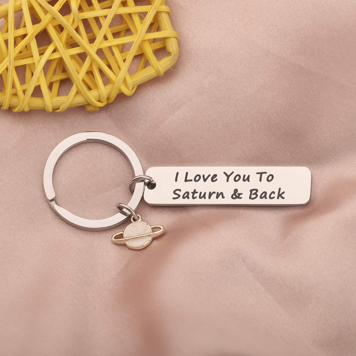 LQRI Long Distance Relationship Gift Anniversary Keychain I Love You to Saturn and Back Couple Keychain Anniversary Keepsake for Wife Huaband Girlfriend Boyfriend (sliver)