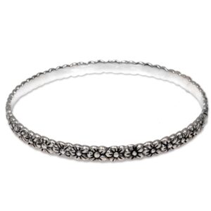 novica artisan handcrafted sterling silver bangle bracelet artisan floral no stone indonesia [0.2 in w] ' silver garland'