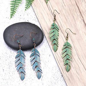 Handmade Boho Lightweight Statement Retro Leaf Plant Drop Earrings with Detailed Texture Pendant for Women Girls Best Holiday Gifts (Green)