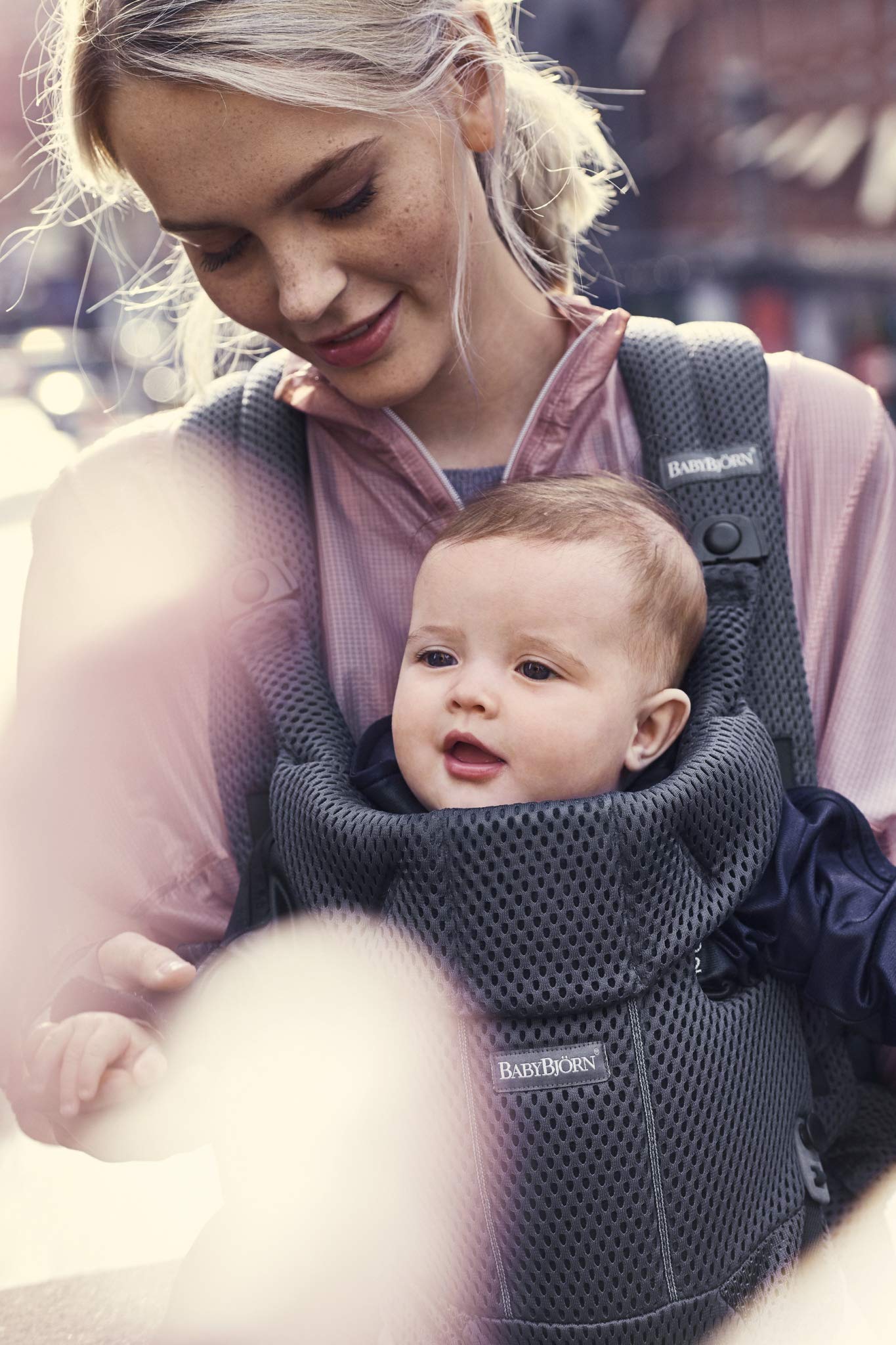 BabyBjörn Baby Carrier Free, 3D mesh, Anthracite