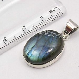 SilverStarJewel Oval Labradorite Pendant 1.1" Ladies Jewelery 925 Pure Silver