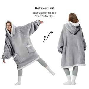 Bedsure Wearable Blanket Hoodie with Sleeves - Sherpa Hooded Blanket Adult as Gifts for Mom Women Girlfriend, Winter Sweatshirt Blanket Standard Grey