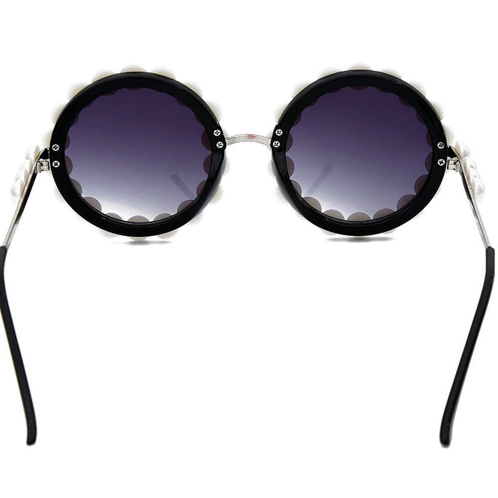 mincl/Vintage Round Pearl Sunglasses Women Luxury Alloy Oversized Frame Party Glasses Retro Shades (black)