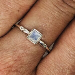 Koral Jewelry Cut Square Moonstone Stone Delicate Ring 925 Sterling Silver Vintage Boho Chic (7)