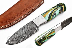 smart & sharp custom handmade damascus steel hunting knife/skinning knife aa-17227, 17228, 17229, 17230, 17231 and 17232 (olive, yellow and sky blue resin)