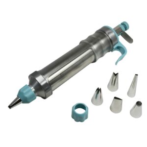 cake icing decorator tool set by celebrate it