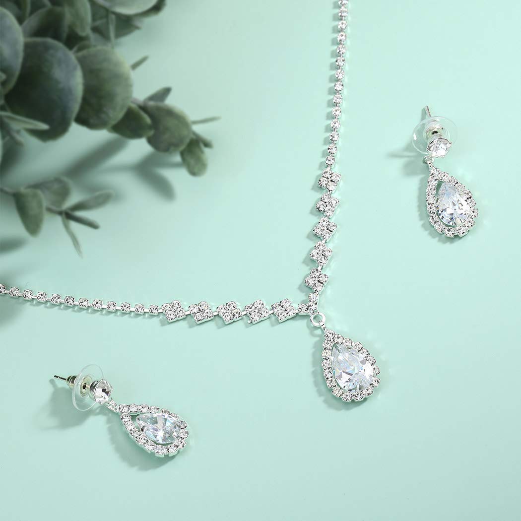 Aukmla Bride Wedding Necklace Earrings Set Silver Rhinestones Necklaces Bridal Crystal Jewelry Accessories for Women (Set of 3)