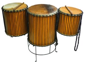 doundoun drum made of mahogany finish a set, 16"x14", 20"x16", 24"x18" (set)