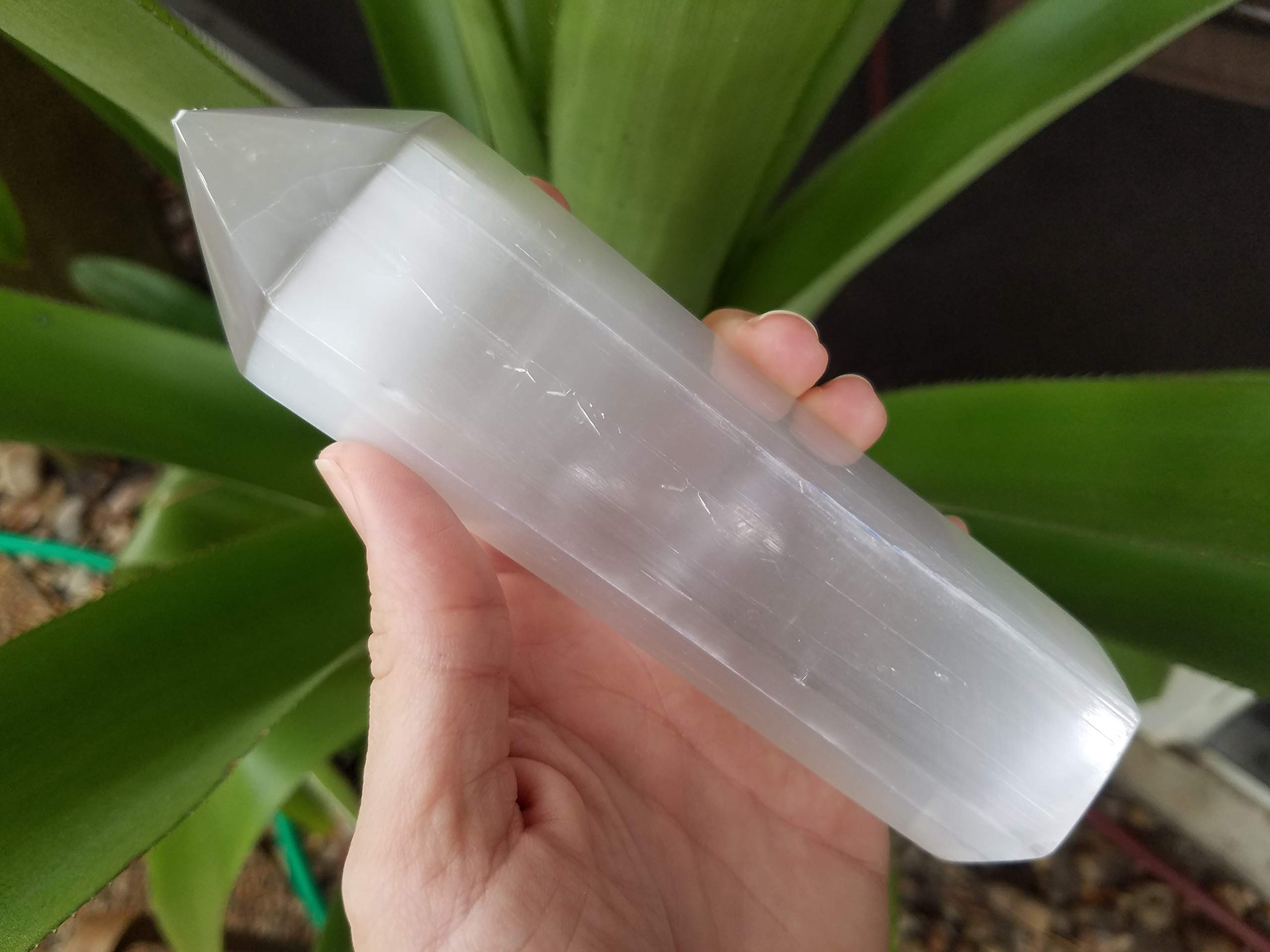 6-inch Moroccan Selenite Tower Large Crystal Point Wand Generator Obelisk for Energy Cleansing, Meditation, Reiki, Intuition, Spiritual Healing, Collection of Healing Crystals and Stones. (1)