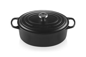 le creuset enameled cast iron signature oval dutch oven, 6.75 qt., licorice