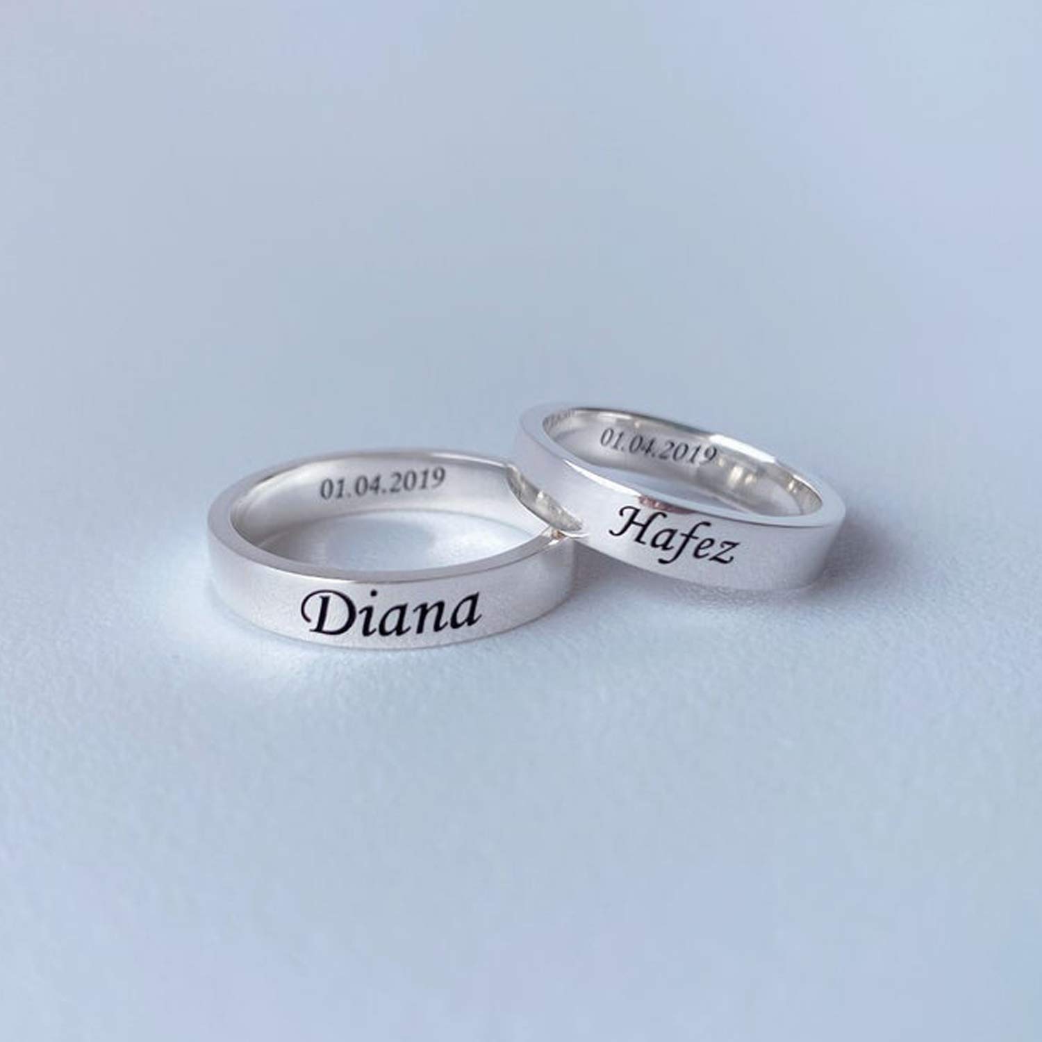 LONAGO Personalized Name Band Ring Engraved Name Ring Band Gift for Women Mem