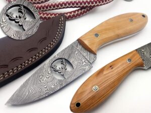 nooraki reg- 61 handmade damascus hunting knife 8.5 inches full tang stag head on blade with leather sheath