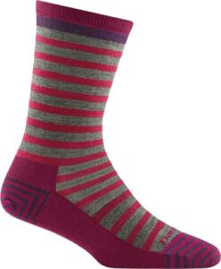 darn tough women's morgan crew lightweight lifestyle sock (style 6039) - boysenberry, small