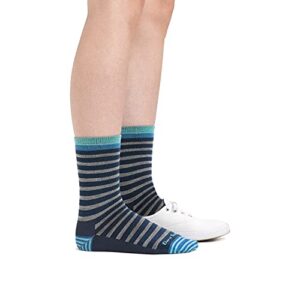 Darn Tough Women's Morgan Crew Lightweight Lifestyle Sock (Style 6039) - Boysenberry, Small