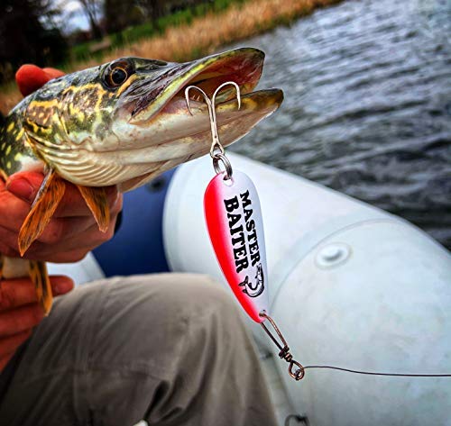 Funny Fishing Lure Gift for Men - Fishing Birthday - Master Baiter - Fishing Spoons - Dad Gifts - Perfect for Any Fisherman - Fishing Lures for Walleye and Pike - Spoon for Trout - Fishing Gag Gifts