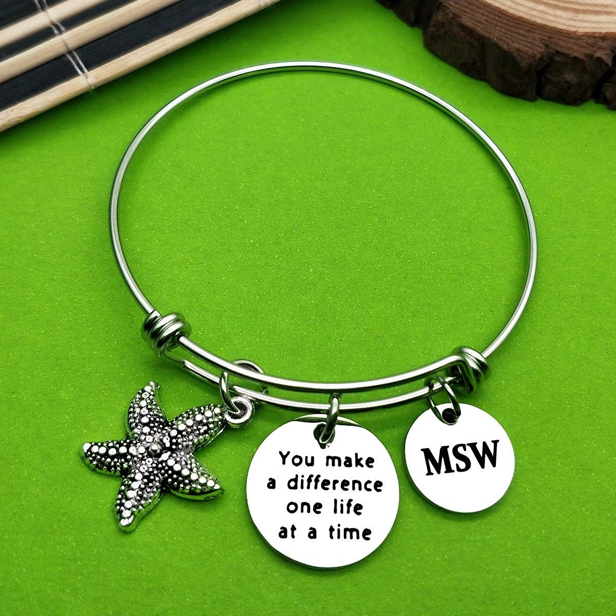 Social Worker Gift Starfish Jewelry for MSW Women Graduation Gift Appreciation Gift Jewelry Starfish Bracelet Christmas Gift Thank You Gift for Volunteer