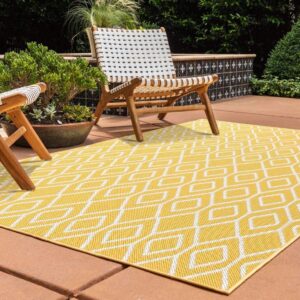 Jill Zarin Outdoor Collection Area Rug - Turks and Caicos (5' 3" x 8' Rectangle Yellow Ivory/Ivory)