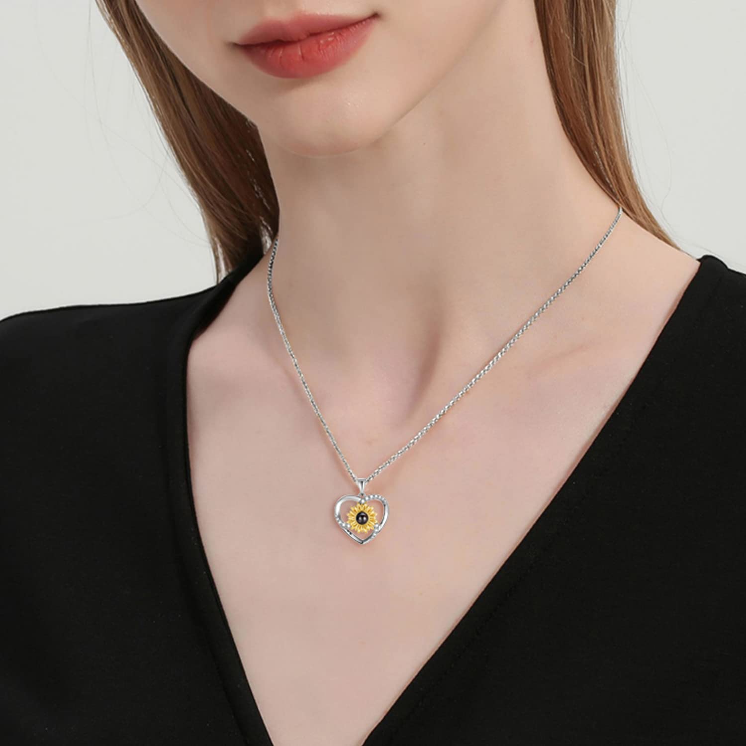 SNZM Heart Necklace for Women 100 Languages I Love You Crystal Pendant, Sunflower Jewelry Gifts for Mum, Girlfriend On Anniversary, Birthday, Valentine's Day