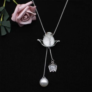 Crystal Flower Pendant Necklace Pretty Pearl Adjustable Long Sweater Necklace Fashion Jewelry for Women (Tulip flower)