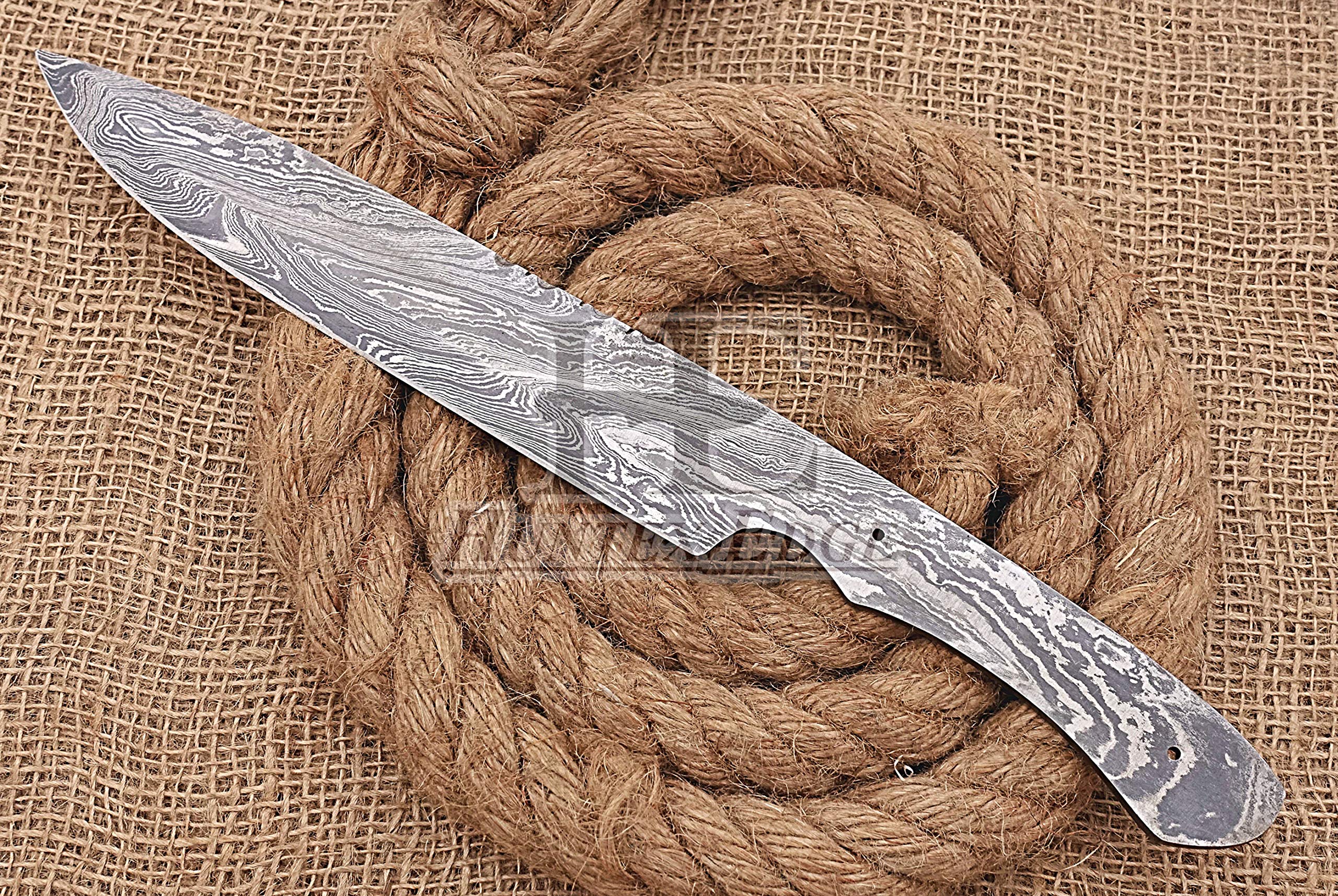 HUNTEX Unique Custom Handmade Hand-Forged Twist Pattern Damascus Steel 13 Inch Long Full Tang Razor Sharp Hunting Blank Blade Neck Sticker Knife