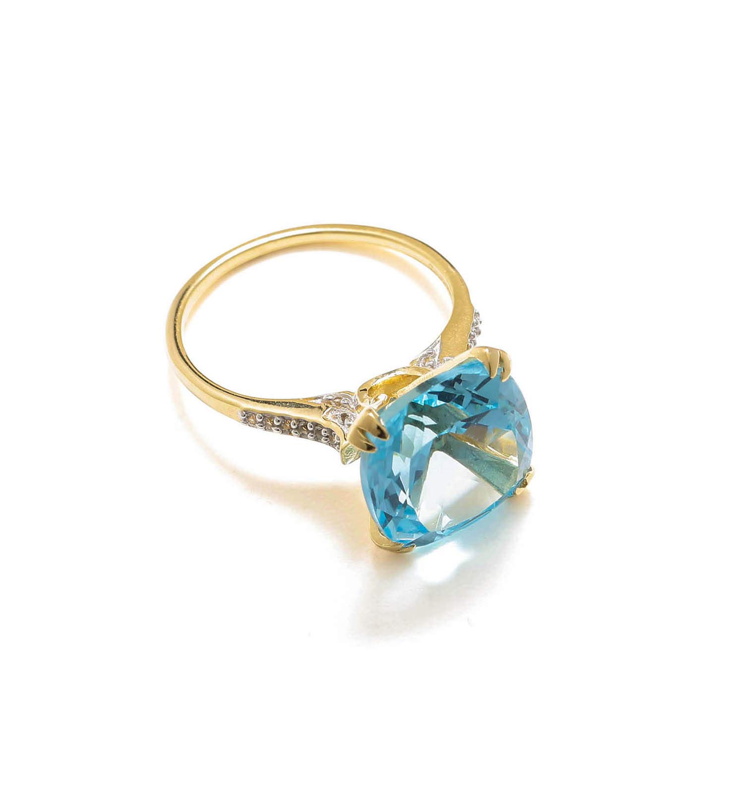 YoTreasure 8.73 ct. t.w. Sky Blue Topaz Chunky Ring 10kt Yellow Gold