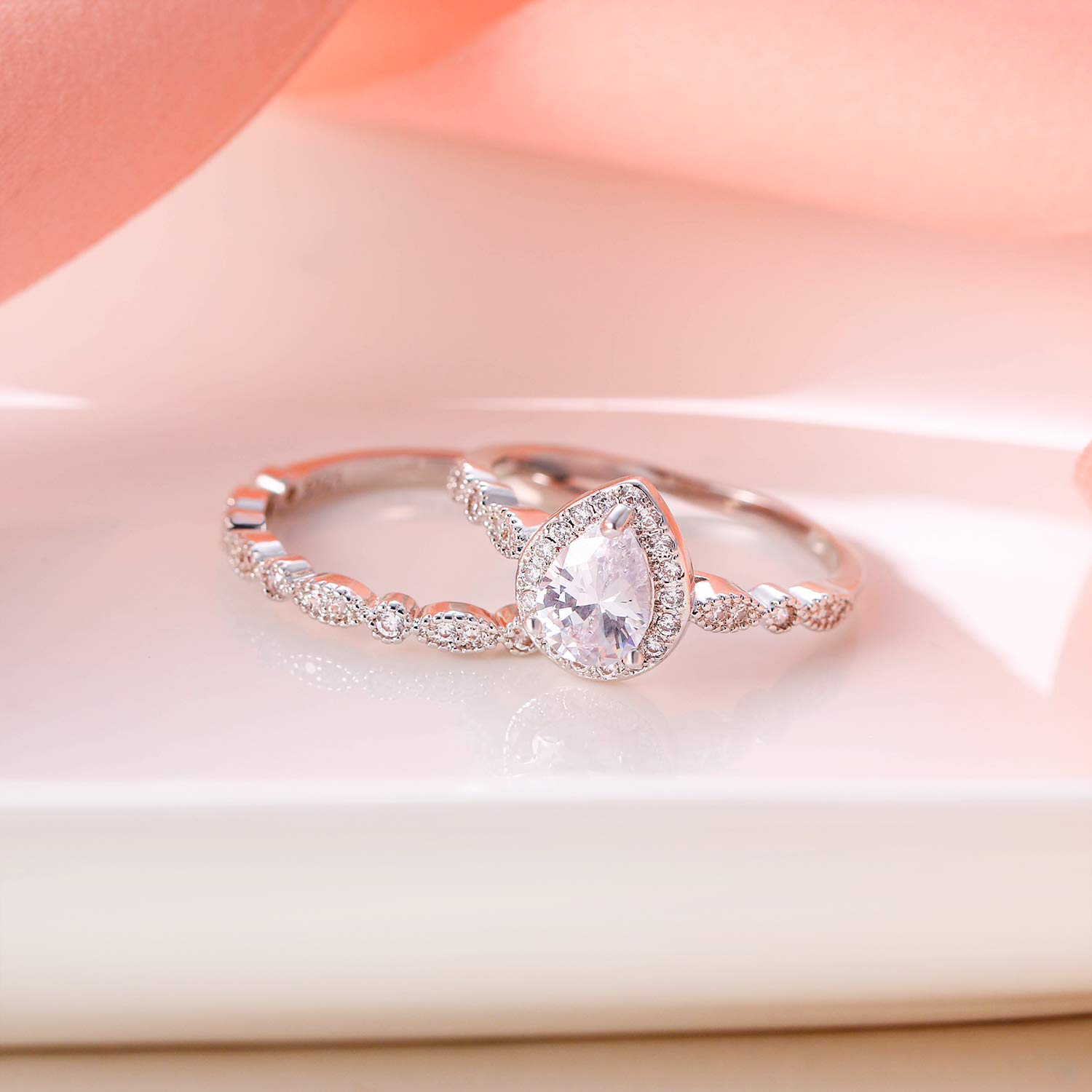 EVER FAITH Bridal Engagement Jewelry Valentine Gift White Cubic Zirconia Pear Shaped Teardrop Promise Ring Set Size 7